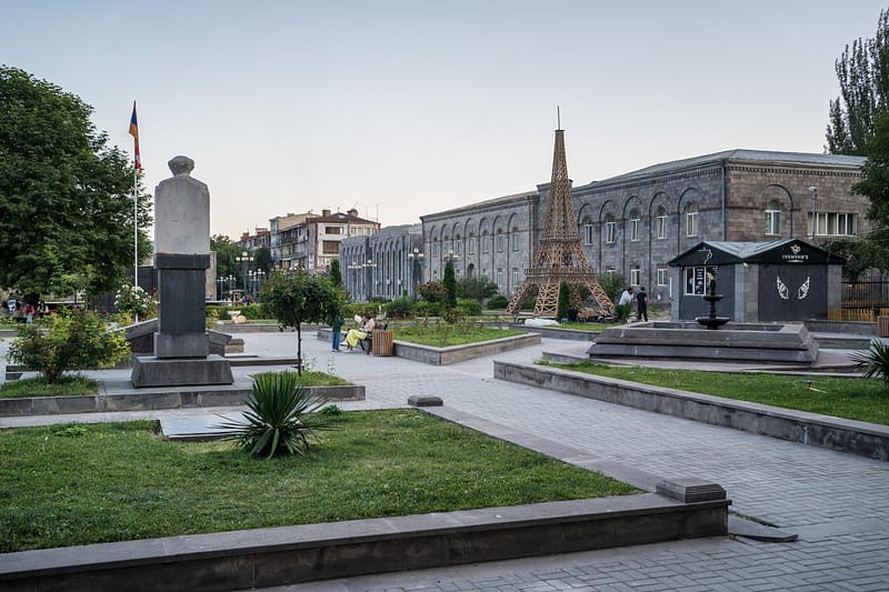 Goris et Tatev : rencontre entre Ciel et Terre - frenchbaroudeur